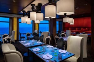 What's Like to Work on a Cruise Ship as a Chef: A Day in the Life of a ...